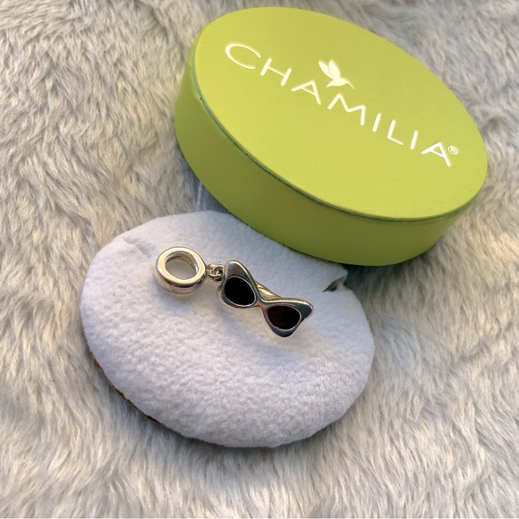 Chamilia | Jewelry | Chamilia Sterling Black Rhodium Starlet Shades ...